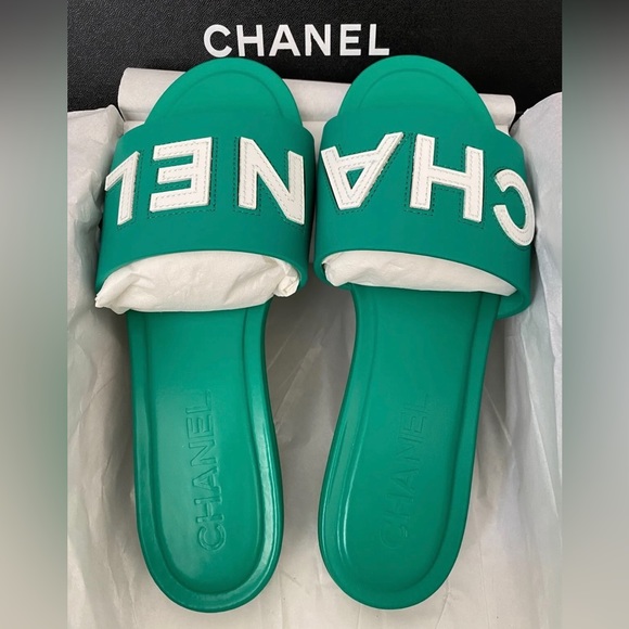 CHANEL | Shoes | Chanel Cha Nel Logo Green Leather Flat Shoes Slides ...
